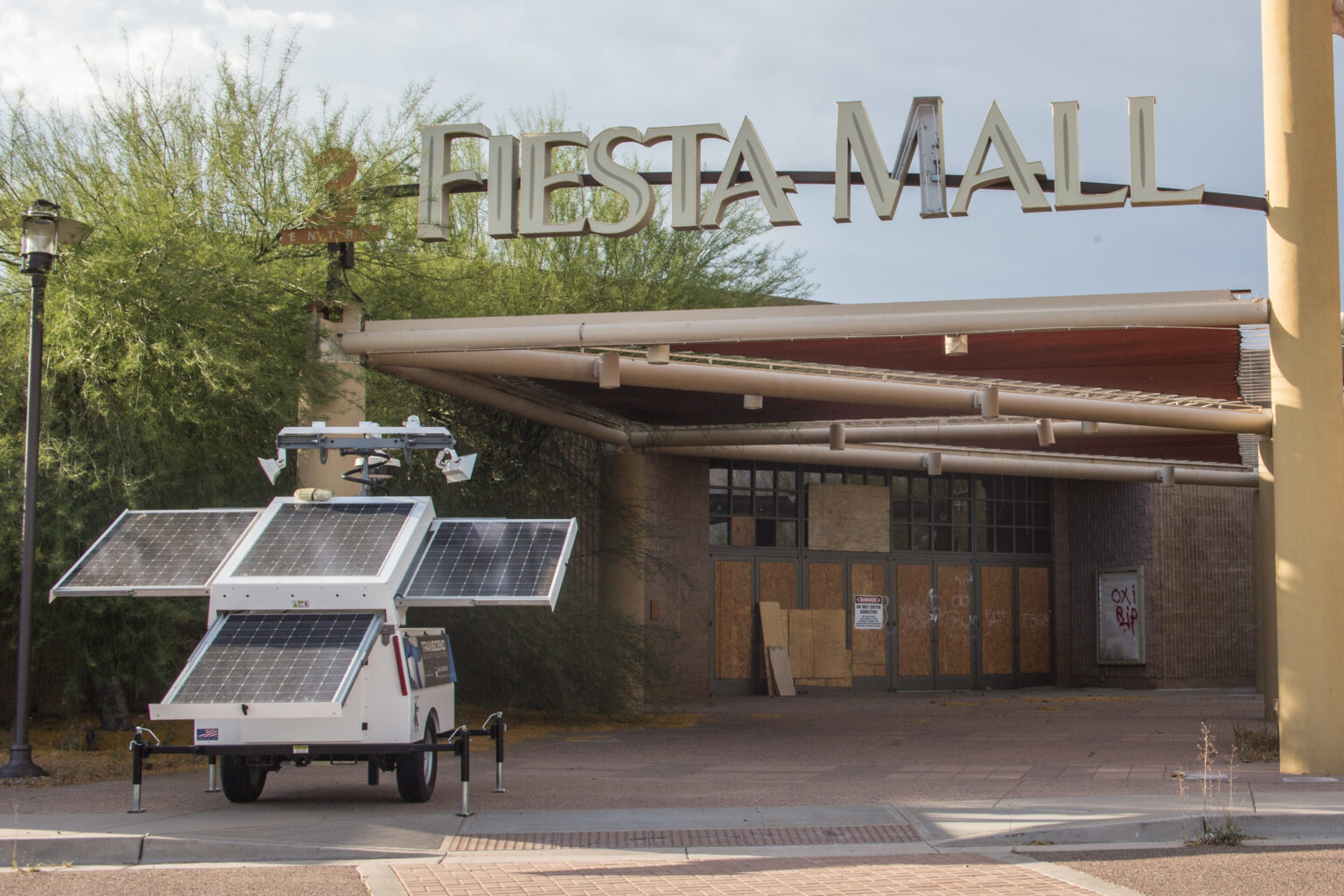 Arizona Coyotes talk to Mesa about move to Fiesta Mall – Mesa Legend